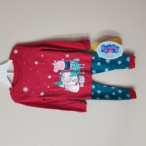 Peppa Pig | Pajamas | Little Girls Pepa Pig Christmas Pijamas | Poshmark